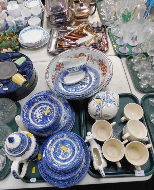 Lot 2063 - Old Willow pattern dinnerware, including